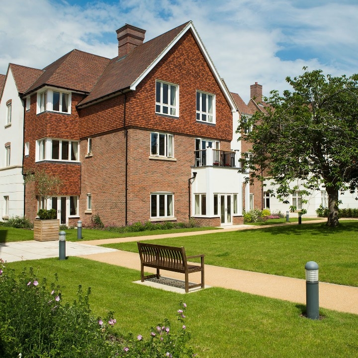 Assisted Living Apartments | Richmond Villages